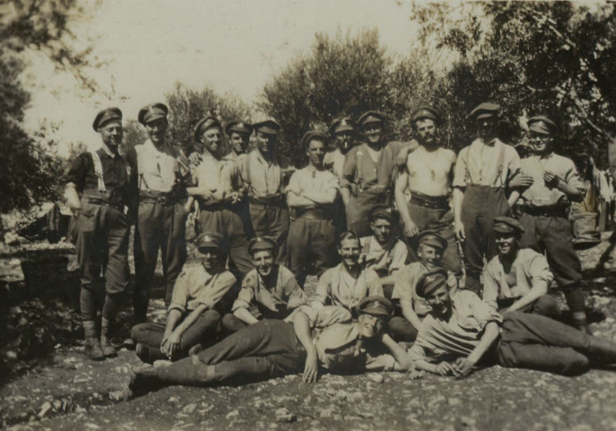 Personal photos capture Holy Land stories of British…