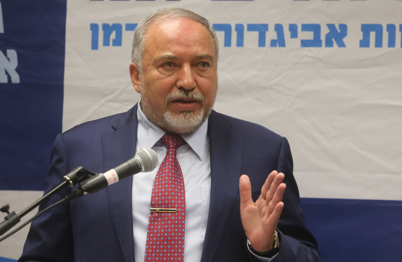 Netanyahu vs. Avigdor Liberman: The clash that might topple Israel's ...