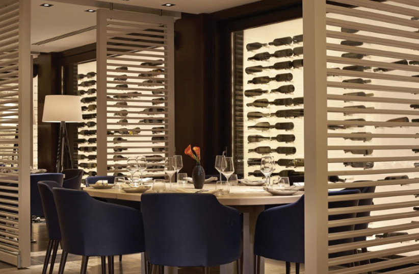 The Herbert Samuel restaurant - Pleasant and stimulating - Israel ...