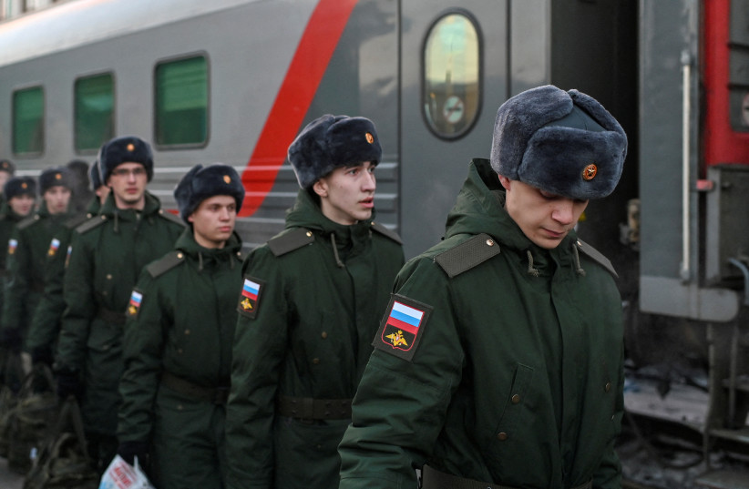 Russia plans electronic call-up papers to help mobilization efforts ...