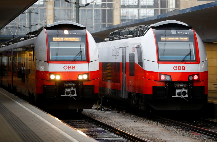 Speech by Hitler, Nazi chants blasted on Austrian train speakers - The ...
