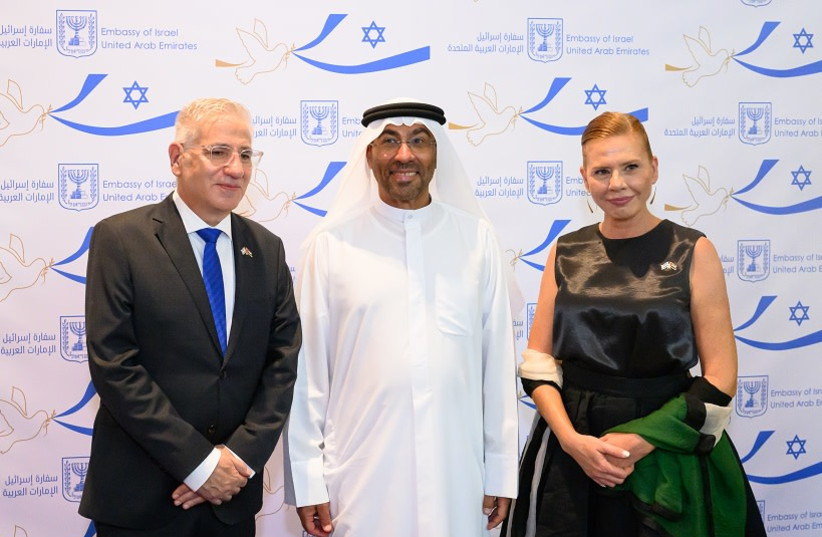 Israeli, Emirati artists sing of changing the world together in UAE ...