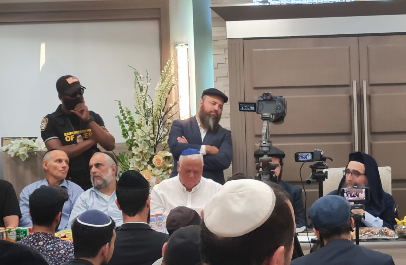 Live broadcast - Rabbi Pinto’s spiritual revolution in Miami - The ...