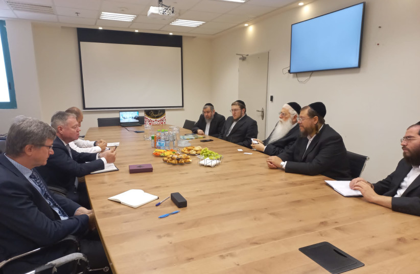 Ukraine envoy meets Jerusalem minister to talk Uman pilgrimages ...