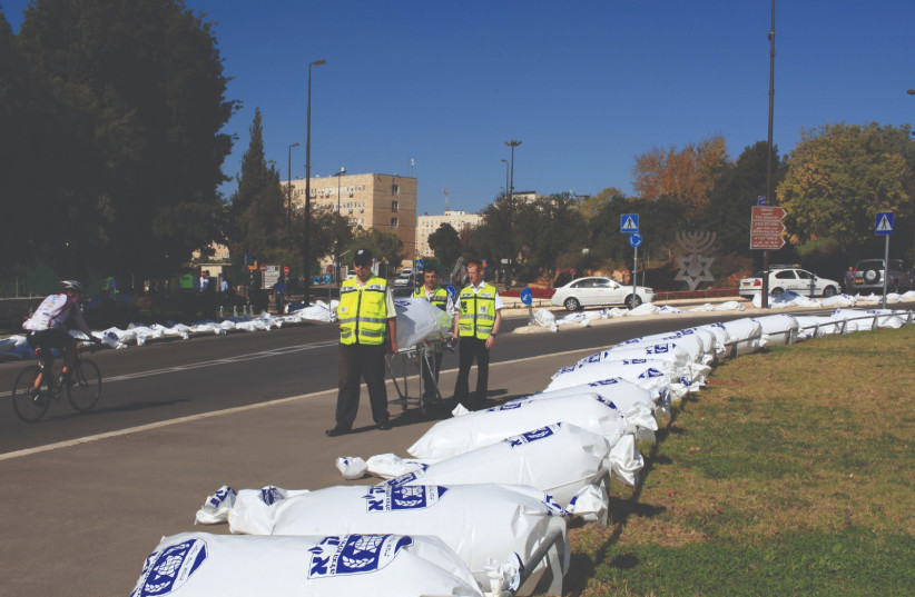 Anglo-Israeli woman helps prepare victims of Hamas massacre for burial ...