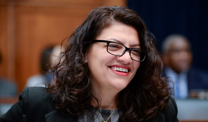 Rashida Tlaib flies Palestinian flag in office in protest of Israeli ...