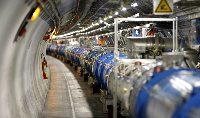 New CERN data dismisses apparent anomaly in Standard Model of Physics ...