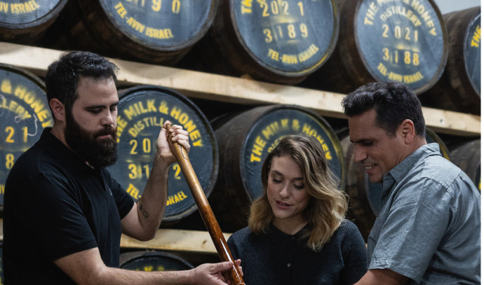 Israeli distillery honored at the 2023 World Whiskey Awards - The ...