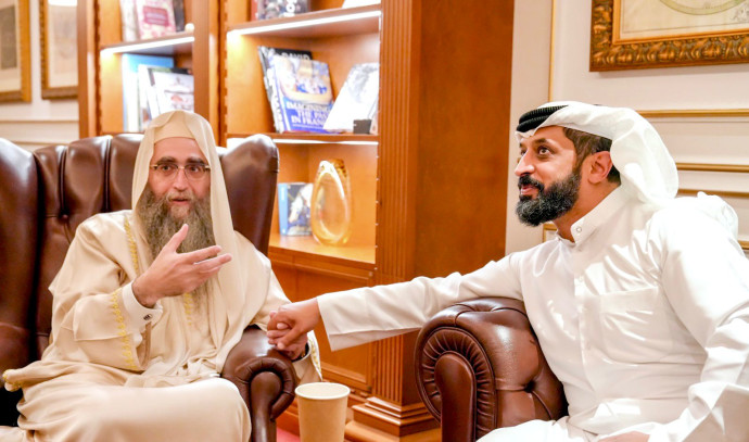 Rabbi Pinto's Visit to Dubai with Sheikhs, Businessmen and Government ...