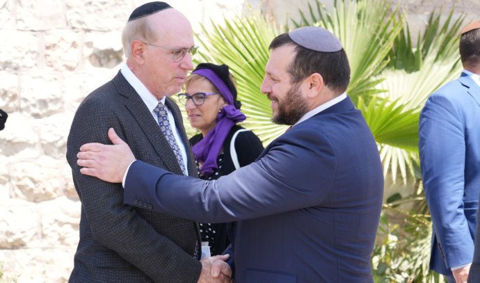 Israeli minister: Western Wall should be run like Orthodox synagogue ...
