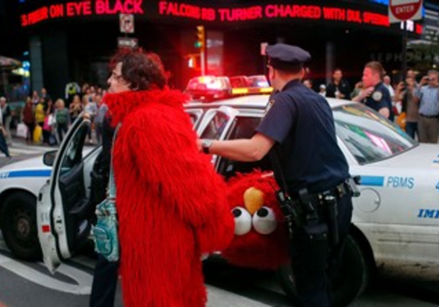 'Anti-Semitic Elmo' sent to jail as Times Square characters raise ...