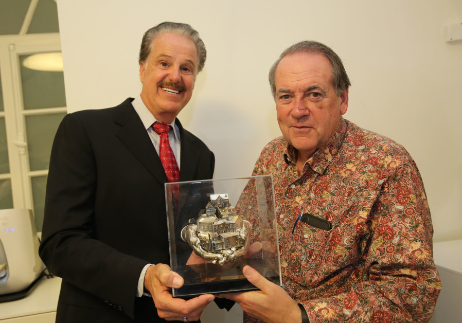 Friends of Zion honors Mike Huckabee - Israel News - Jerusalem Post