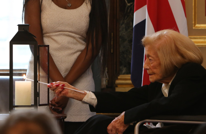 Britain honors eight Holocaust 'heroes' for saving Jewish lives - The ...