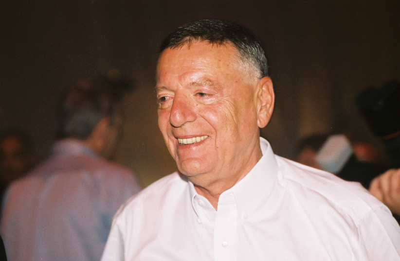 Israeli industrialist Michael Strauss dies at 86 - Israel News - The ...