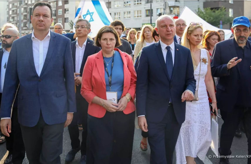 Marching across Europe to mark 80 years since the onset of the murder ...