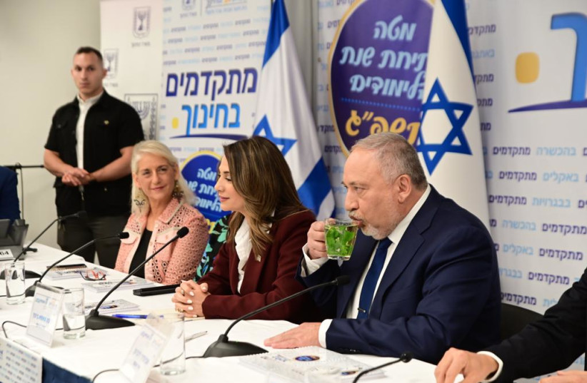 Israel Elections: Political deadlock unchanged by ending school crisis ...