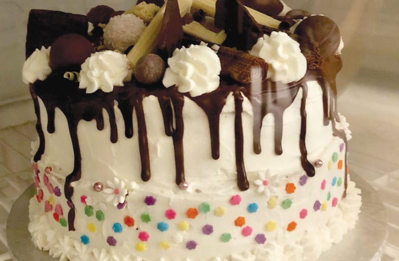 How Jewish musician Navah Perlman Frost pivoted to designing cakes ...
