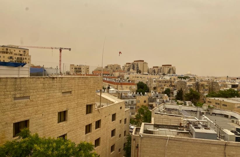 Dust storm coats Jerusalem in sand for the second time in a month ...