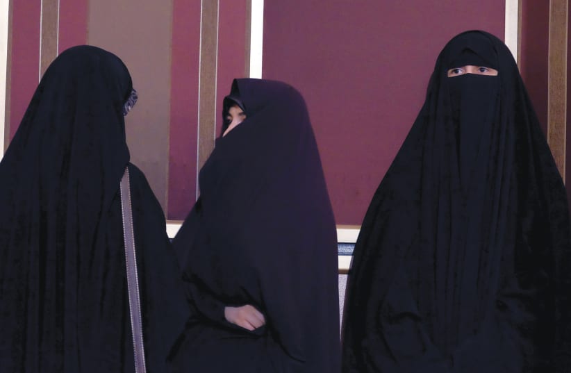 Will the women of Iran bring down the law imposing the veil? - The ...