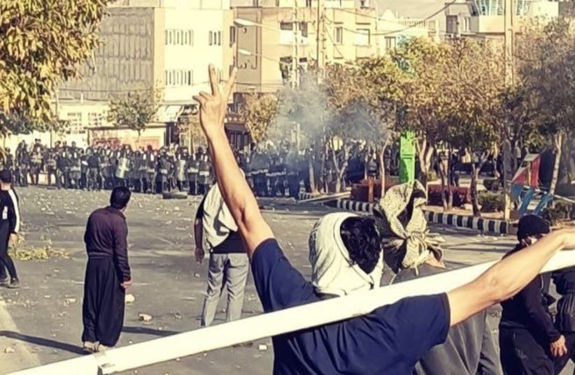 Why can't Iran stop the street protests ongoing against the regime ...