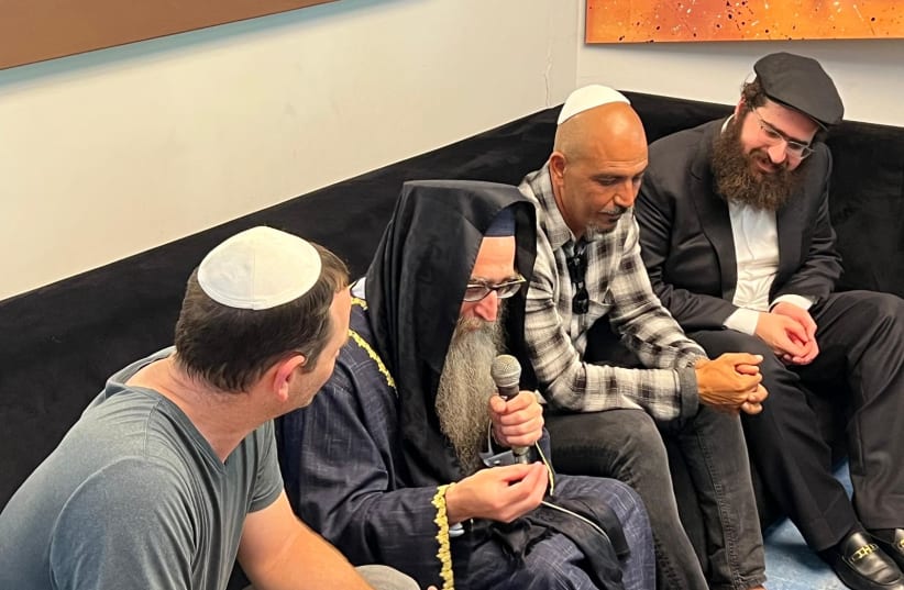 Watch: Rabbi Pinto's talk in the home of a senior media celebrity - The ...