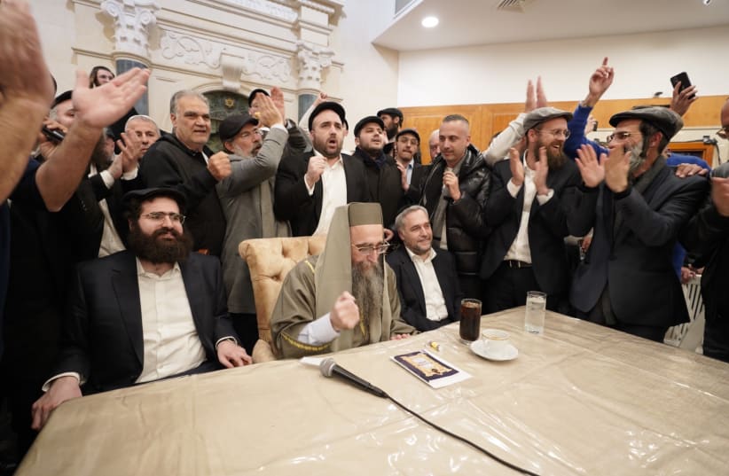 Live broadcast in Ashdod: Rabbi Pinto to speak after arriving in Israel ...