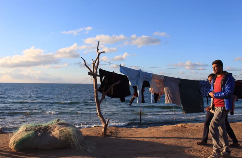 Gazans turn to GoFundMe to escape war, face closed borders - The ...