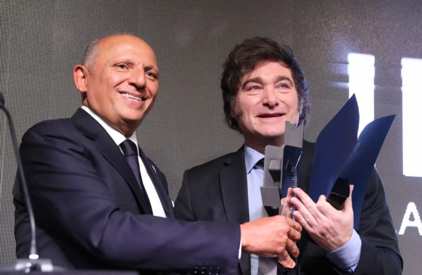 Argentinian Pres. Milei receives ILAN's Innovation in Politics Award ...