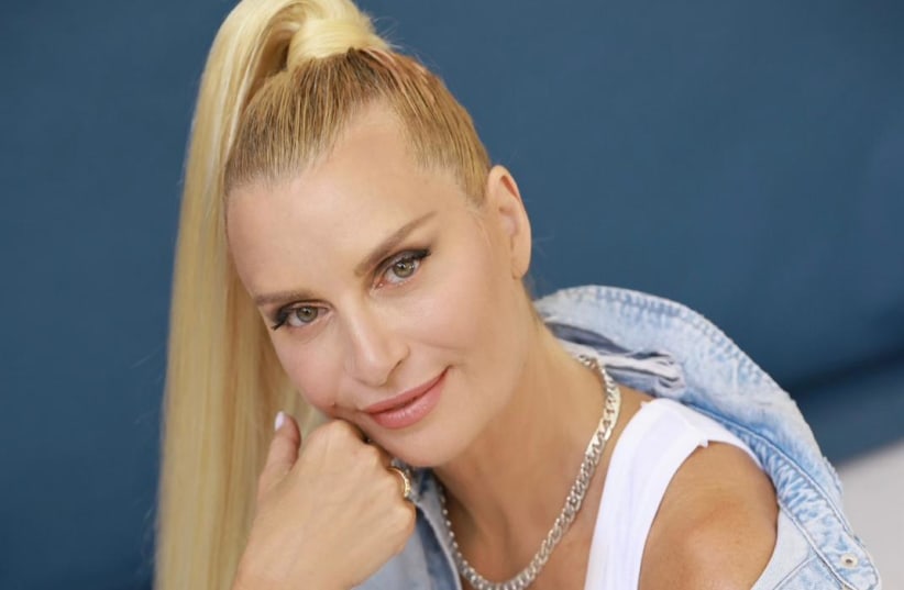 Sabina's album and her Israeli journey - Israel Culture - The Jerusalem ...