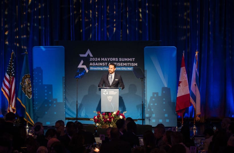 CAM CEO Sacha Roytman receives Zionist Council in Israel award - The ...