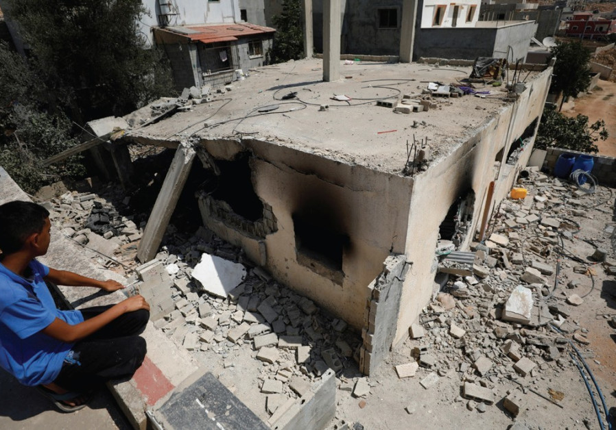 IDF demolishes home of terrorist who killed border…
